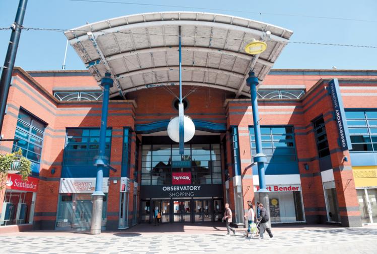 Charity clothes swap for International Women's Day to visit Slough ...