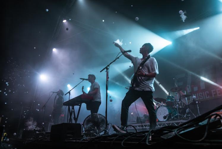 Scouting for Girls and Feeder among 'amazing' headliners at Fi Fest ...