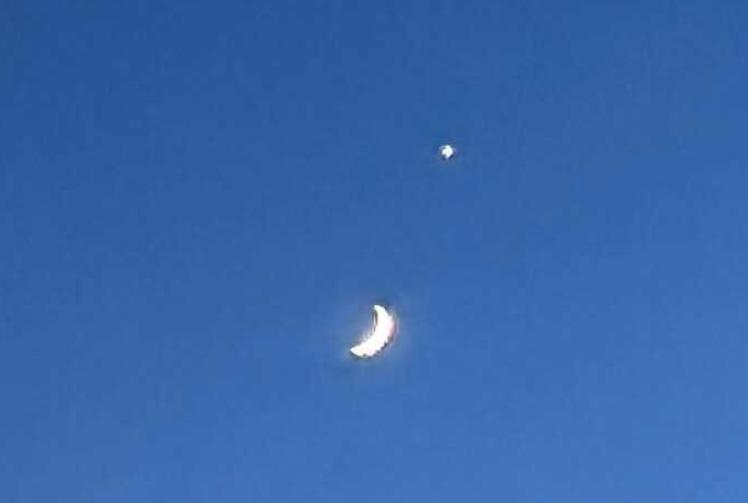 bright night sky objects