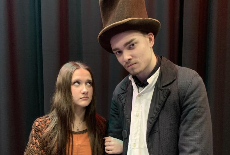 Talented students to transform Furze Platt stage into Victorian London ...