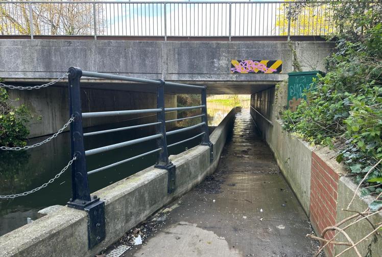 Flooding on A4 St Cloud Way underpass likely to continue due to issues ...
