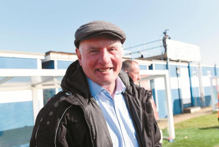 Alan Devonshire brings versatile forward Bernard Mensah to York Road ...