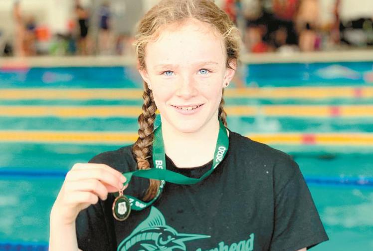 Maidenhead Swimming Club's Chloe Platt breaks 50m breaststroke record ...