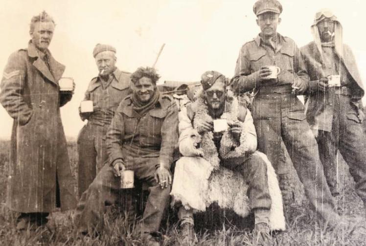 SAS memorabilia sells for £21,000 at Marlow auctioneers - Photo 1 of 1 ...