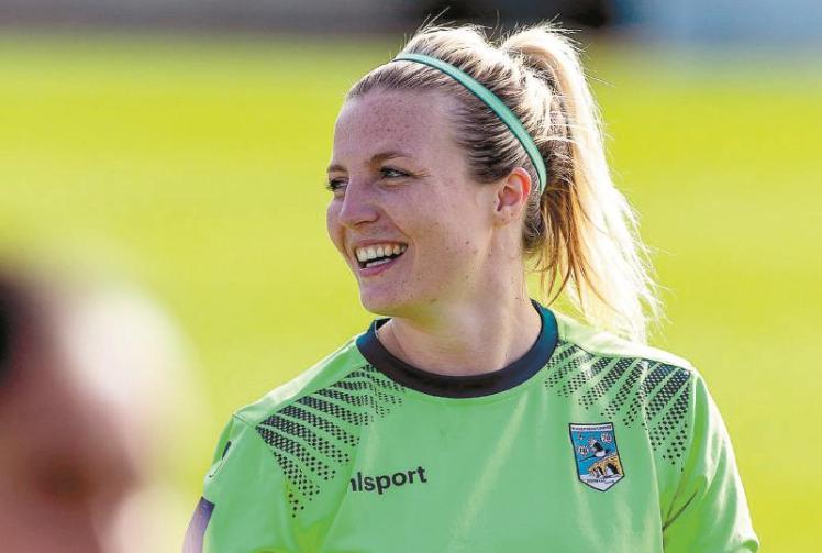 Ellie set for switch to Southampton Women's FC after 10 years with the ...