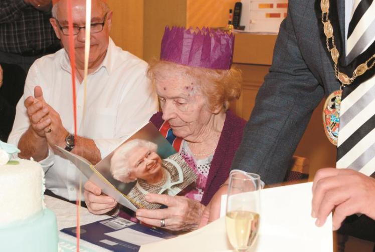 Last surviving Slough Mencap founder dies aged 104 - Photo 1 of 1 ...