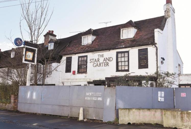 Application submitted to convert former Colnbrook pub into flats ...