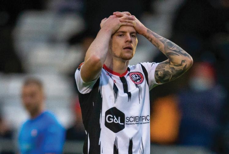 Wealdstone throw spanner in the works for dominant Maidenhead United ...