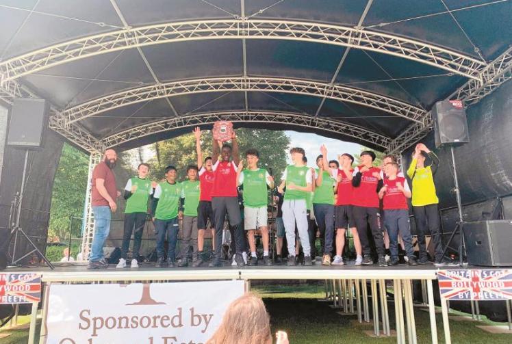 Datchet celebrate league title double for u14s and Sunday first team ...