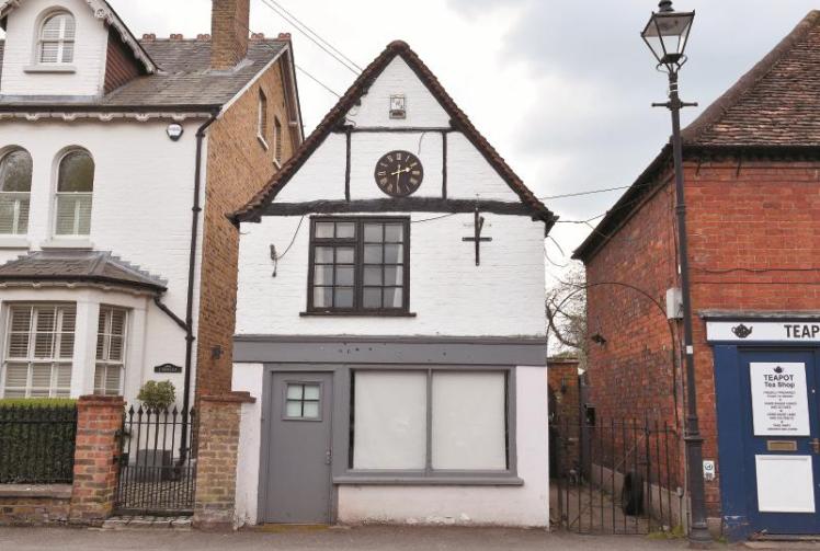 Green light for vacant Cookham cafe to become home - Photo 1 of 1 ...