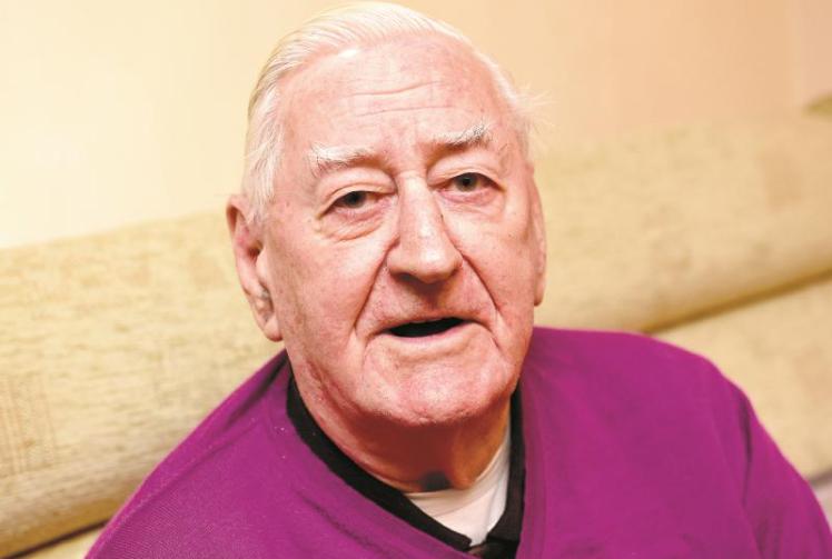 Cookham figure steps down from Pinder Hall duties after 40 years ...