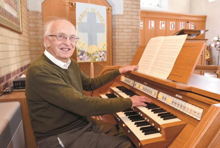 Maidenhead church organist celebrates 50 years of playing at services ...