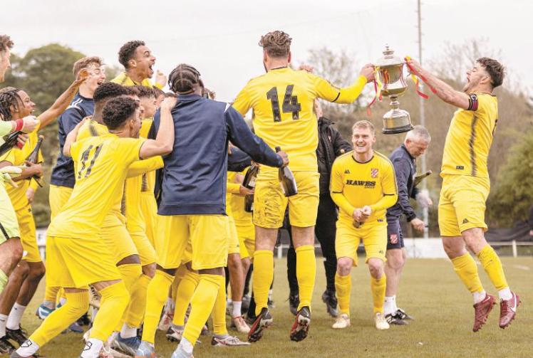 Champions Flackwell Heath lift Combined Counties trophy after ...