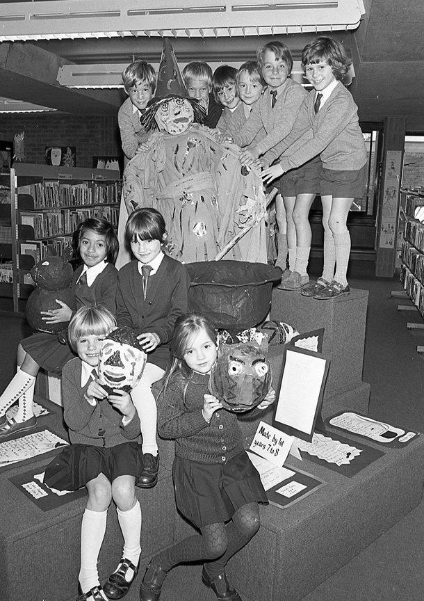 Remember When: Flintstones float yabba-dabba did it, Sharon Davies and ...