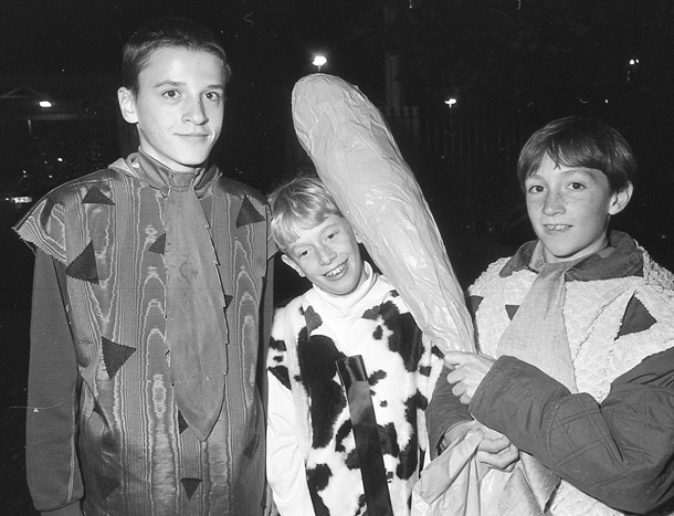 Remember When: Flintstones float yabba-dabba did it, Sharon Davies and ...