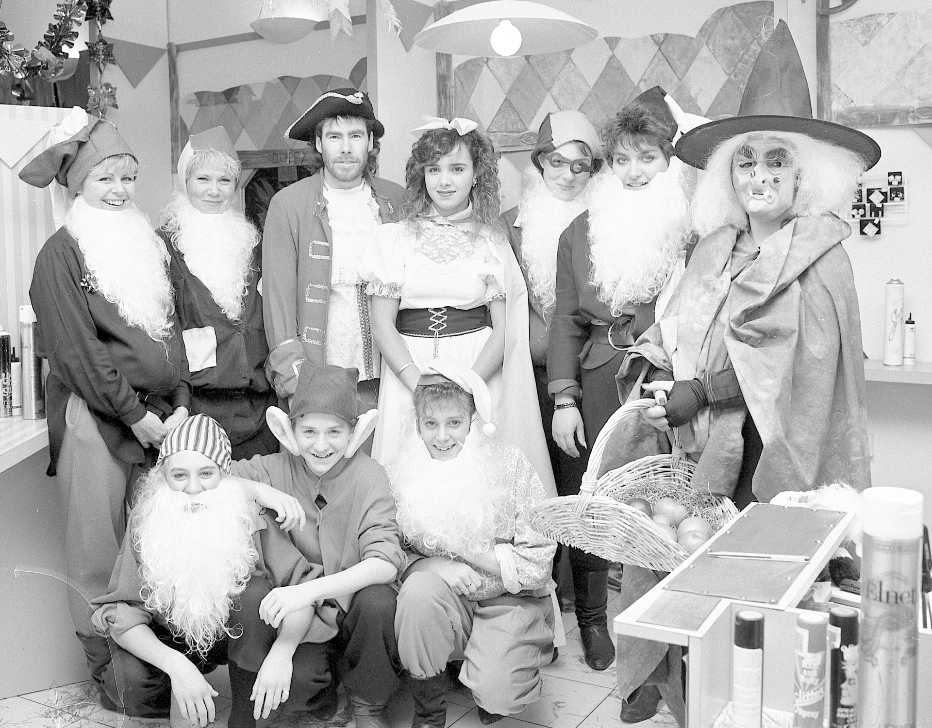 Remember When: Looking back at Cookham Dean's Boxing Day Games - Photo ...